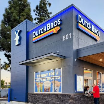 DUTCH BROS COFFEE - Updated October 2025 - 93 Photos & 100 Reviews ...