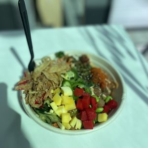 TRUFFLE POKÉ BAR - 340 Photos & 133 Reviews - 101 Oyster Point Blvd ...