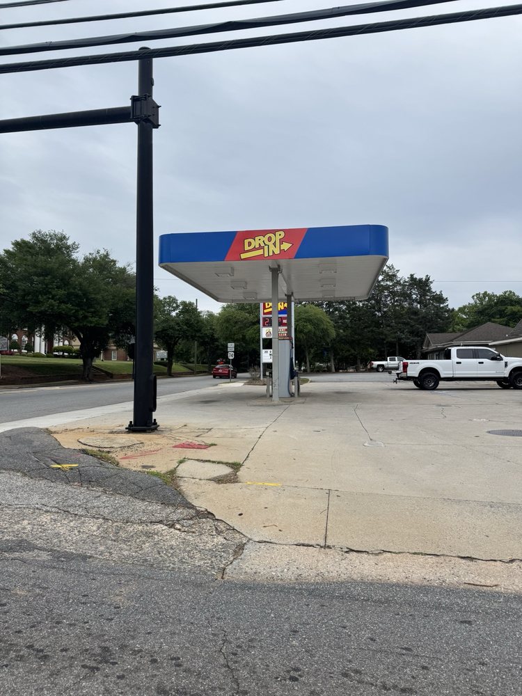 DROP-IN FOOD STORE - Updated January 2026 - 208 E Main St, Forest City ...