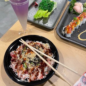 YUMI SUSHI TEA & SAKE - 140 Photos & 30 Reviews - 275 N Elm St, High ...