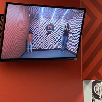 MUSEUM OF ILLUSIONS - Updated January 2025 - 61 Photos & 42 Reviews ...