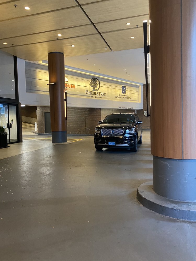 A1 SUPREME LUXURY BLACK CAR SERVICE - Updated August 2025 - 61 Photos ...