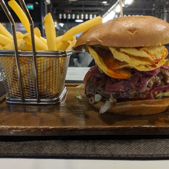 BURGER FEDERATION ROME - Updated June 2024 - 26 Photos & 16 Reviews ...