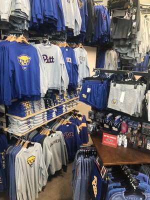 RALLY HOUSE NORTH SHORE - 17 Photos - Sports Wear - 684 W General ...