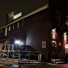 MAPLE TREE INN - Updated December 2025 - 904 Photos & 754 Reviews ...