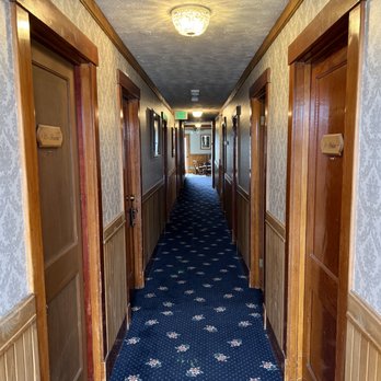 THE HAND HOTEL - Updated July 2025 - 29 Photos & 36 Reviews - 531 Front ...