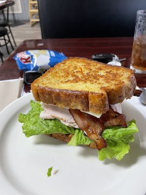 CHRISTIAN & JAKES BISTRO - Updated December 2025 - 37 Photos & 130 ...