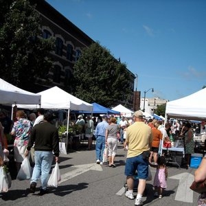 OLD CAPITOL FARMERS MARKET - 10 Photos - Fourth & Adams St, Springfield ...