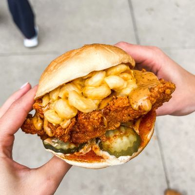 SMACKBIRD HOT CHICKEN - FORT WORTH - Updated December 2025 - 73 Photos ...