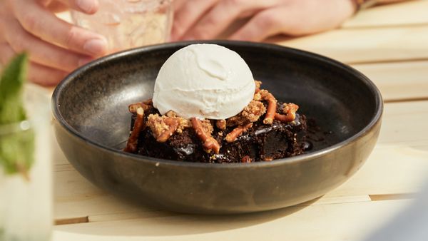 KING TAPS - Updated December 2025 - 46 Photos - 620 King St West ...