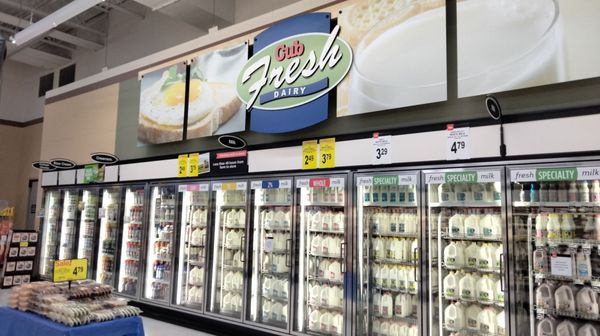 CUB - BUFFALO - Updated December 2025 - 206 Photos & 17 Reviews - 1008 ...