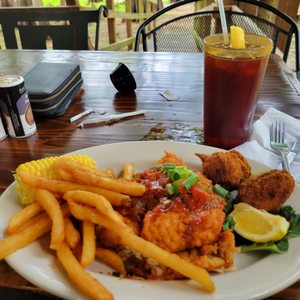 STUMPKNOCKERS ON THE SQUARE - Updated June 2024 - 139 Photos & 203 ...