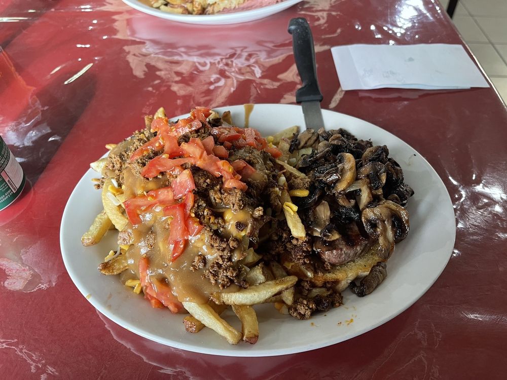 PATRICIA INN FAMILY RESTAURANT - Updated June 2024 - 537 Government ...