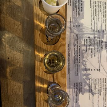 THE CHASSEUR - Updated August 2025 - 228 Photos & 223 Reviews - 3328 ...