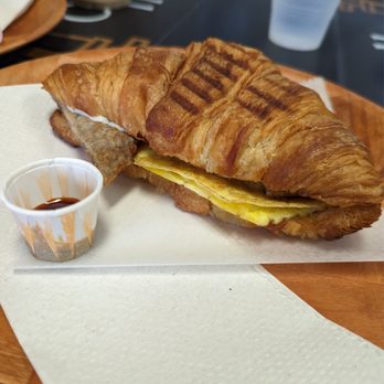 CAFE UCCELLO - Updated August 2024 - 285 Photos & 219 Reviews - 340 ...