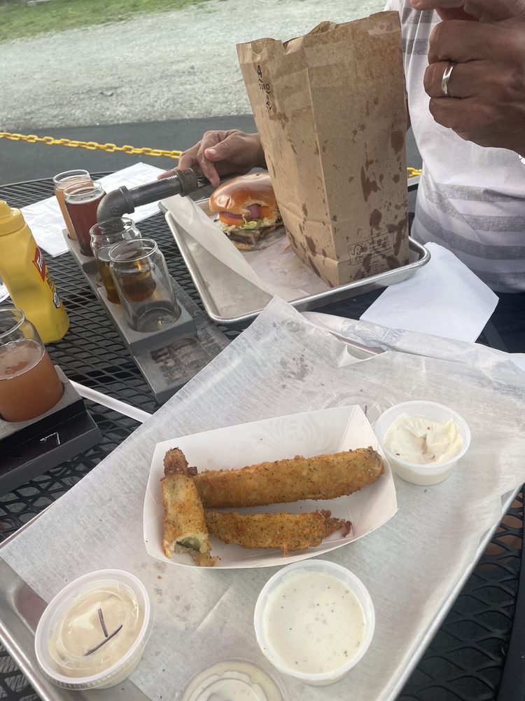 TAP IT BREWERY & GRILL - Updated June 2024 - 10 Photos - 2270 Mt ...