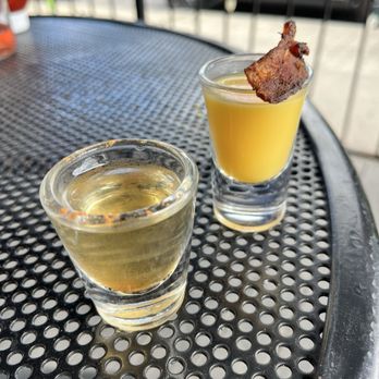 JACK RABBIT - Updated December 2025 - 290 Photos & 186 Reviews - 1010 ...