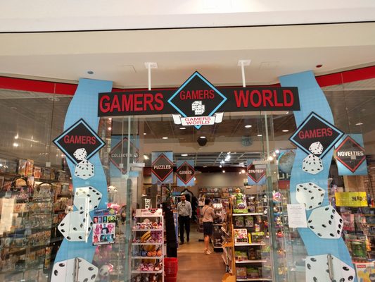 GAMER’S WORLD - Updated July 2025 - 16 Reviews - 5 Woodfield Mall ...