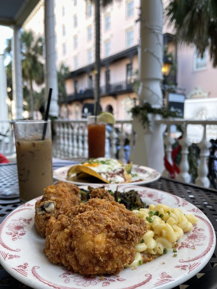 POOGAN’S PORCH - 3712 Photos & 3465 Reviews - Southern - 72 Queen St ...