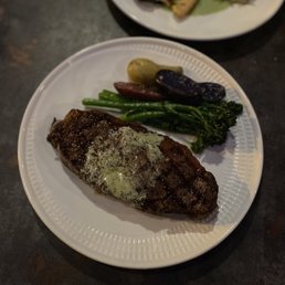 FROG & SLIM - Updated August 2025 - 1144 Photos & 578 Reviews - 1420 ...