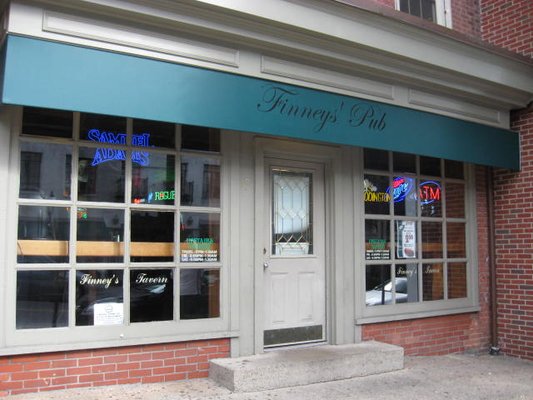 FINNEY’S PUB - Updated December 2025 - 26 Photos & 52 Reviews - 15 S ...
