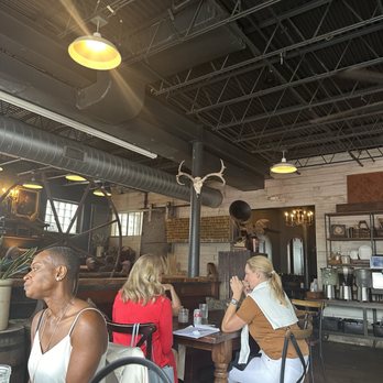 THE RUSSELL - Updated December 2025 - 575 Photos & 395 Reviews - 3141 ...