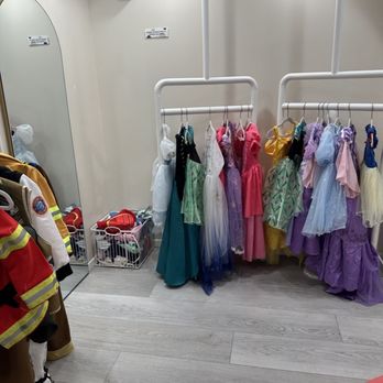 LOOMA SPACE - Updated November 2024 - 152 Photos & 89 Reviews - 2065 ...