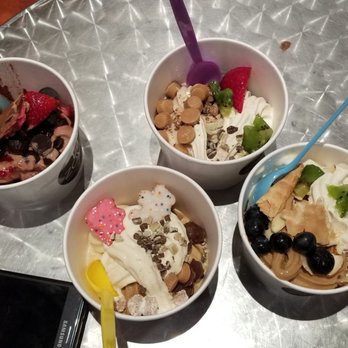 ZOYO FROZEN YOGURT - TEMPE - Updated August 2025 - 107 Photos & 109 ...