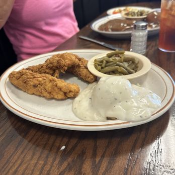 LILLY’S DINER - Updated December 2024 - 95 Photos & 120 Reviews - 19320 ...