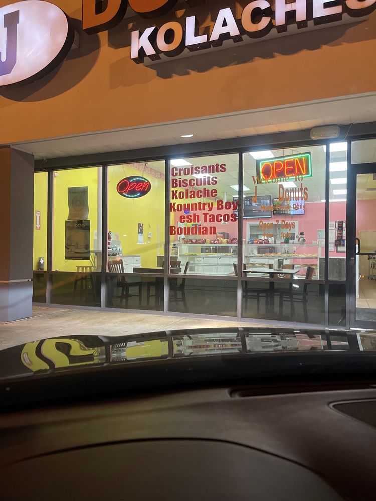 JASON DONUT KOLACHE - Updated August 2024 - 4606 East Sam Houston Pkwy ...