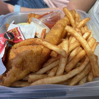 HARBOR FISH CAFE - Updated January 2025 - 716 Photos & 867 Reviews ...
