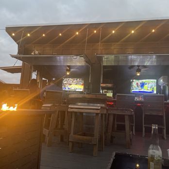 GRACE - Updated December 2024 - 149 Photos & 80 Reviews - 555 Dauphin ...