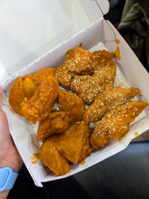 WING SNOB - Updated January 2026 - 27 Photos & 21 Reviews - 200 W North ...