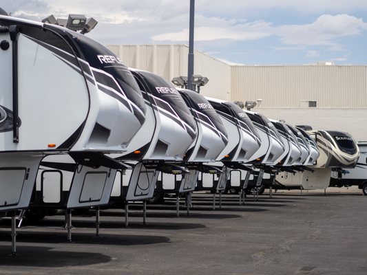 BLUE COMPASS RV COLORADO SPRINGS - Updated December 2025 - 14 Photos ...