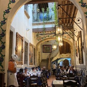 CAFÉ DE TACUBA - 813 Photos & 328 Reviews - Calle de Tacuba 28, México ...