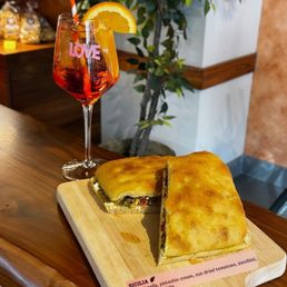 LIZZANO - Updated January 2026 - 96 Photos & 42 Reviews - 636 N Wells ...