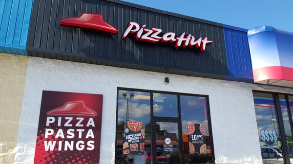 PIZZA HUT - Updated November 2025 - 1726 East Main St, Springfield ...
