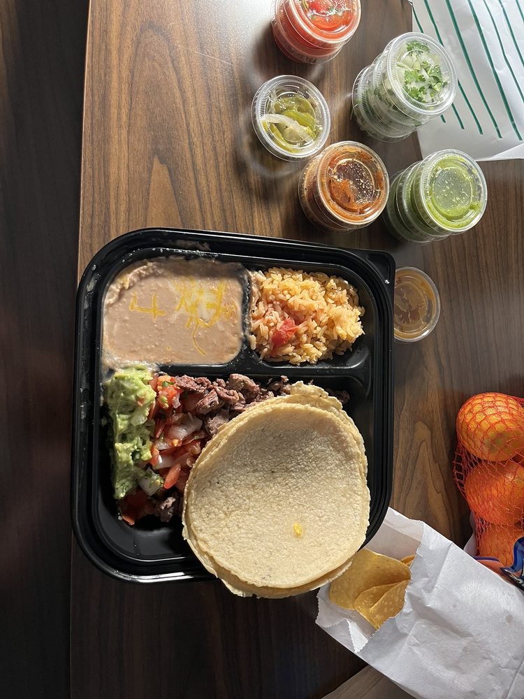 POQUITO MAS RESTAURANT - Updated January 2025 - 204 Photos & 455 ...