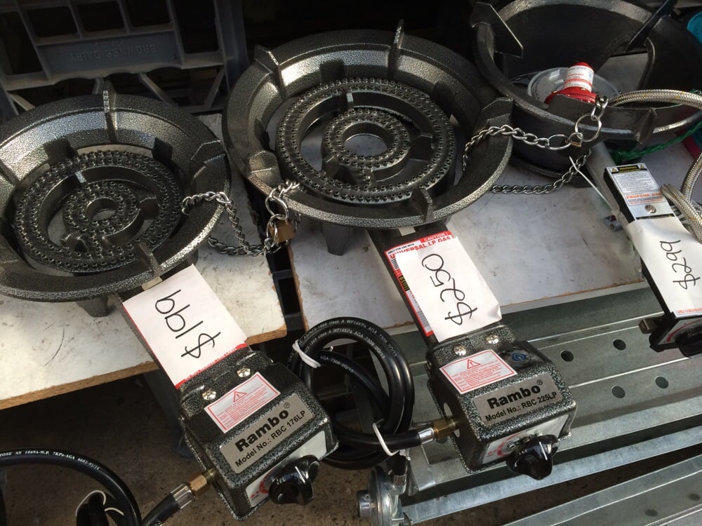 SUMMERFIELD VARIETY - Updated February 2025 - Summerfield Shopng Centre ...