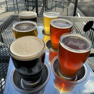 21 LOCKS BREWING - Updated October 2025 - 36 Photos - 32 W Bridge St ...