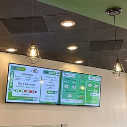 MACACO SPICY CHICKEN SANDWICHES - Updated July 2025 - 78 Photos & 100 ...