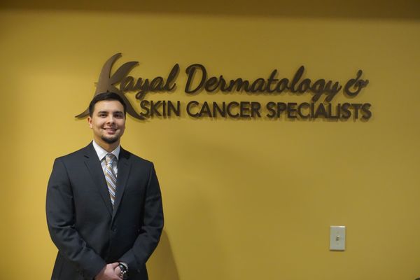 KAYAL DERMATOLOGY & SKIN CANCER SPECIALISTS - Updated October 2025 - 41 ...