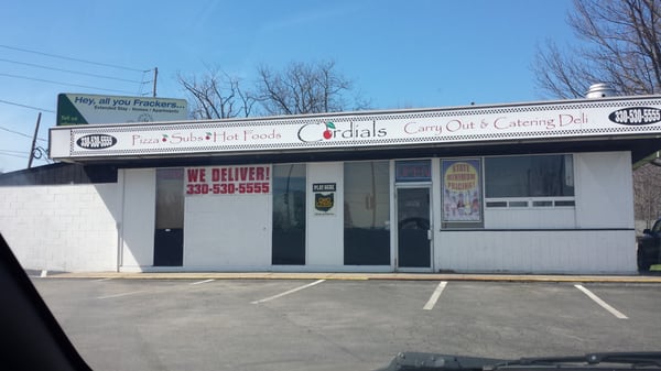 CORDIALS CARRY OUT & CATERING DELI - Updated October 2025 - 15 Photos ...