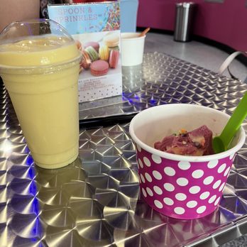 SPOON AND SPRINKLES - Updated December 2025 - 103 Photos & 28 Reviews ...