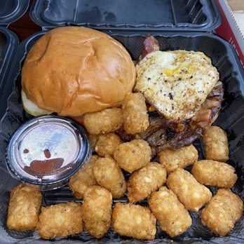 THE VARSITY INN - Updated October 2025 - 24 Photos & 73 Reviews - 7500 ...