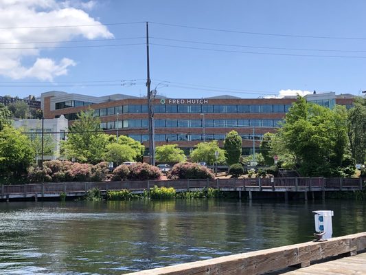 FRED HUTCH CANCER CENTER - Updated October 2025 - 15 Photos & 20 ...