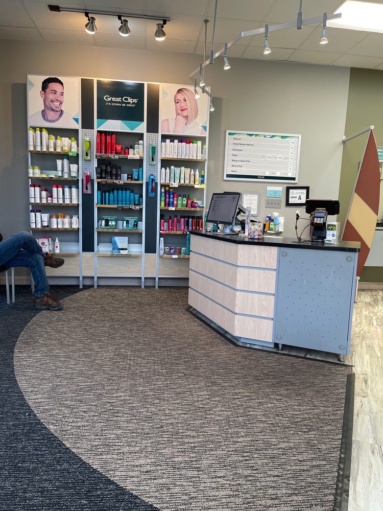 GREAT CLIPS - Updated April 2026 - 5828 N Church St, Greensboro, North ...