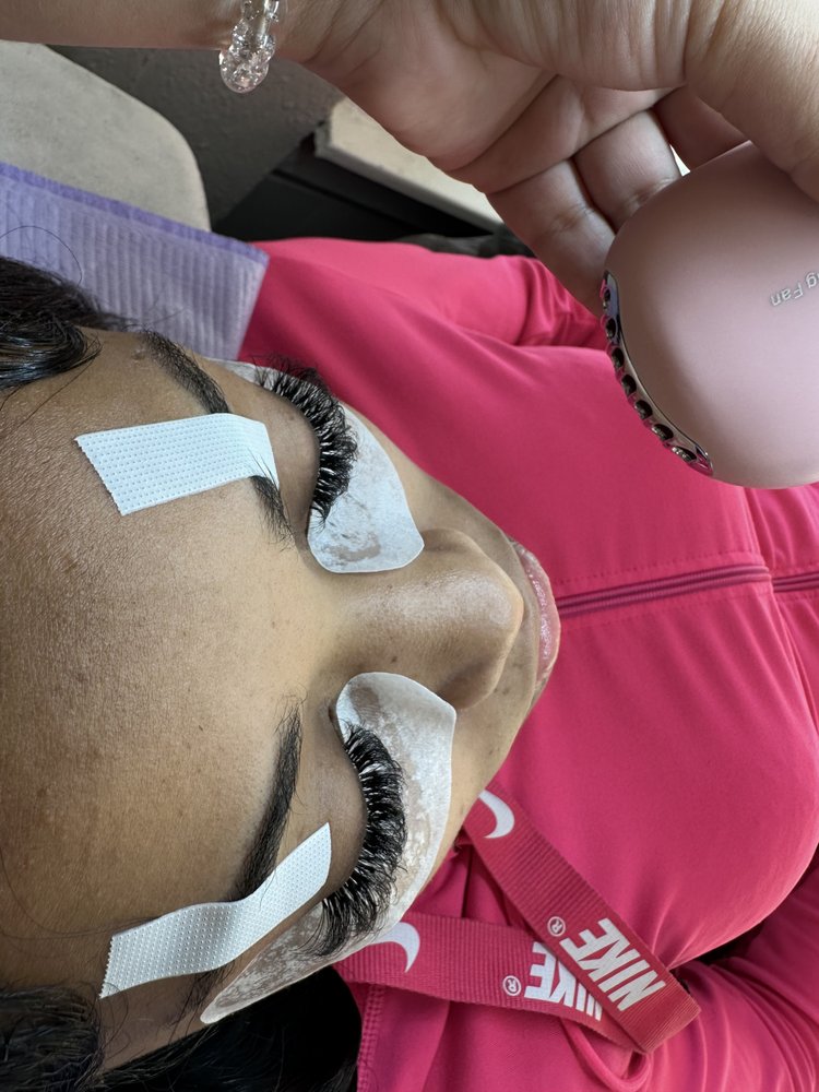 LASHED LAYLA - Updated June 2025 - Chicago, Illinois - Eyelash Service - Phone Number - Yelp