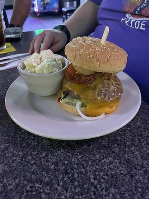 HIGH DIVE BAR AND GRILL - Updated July 2024 - 12 Photos - 2621 Sunset ...