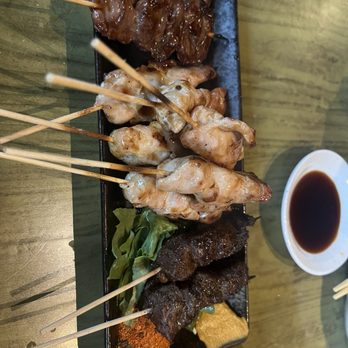 ISSIAN - Updated July 2025 - 1244 Photos & 535 Reviews - 1618 N 45th St ...